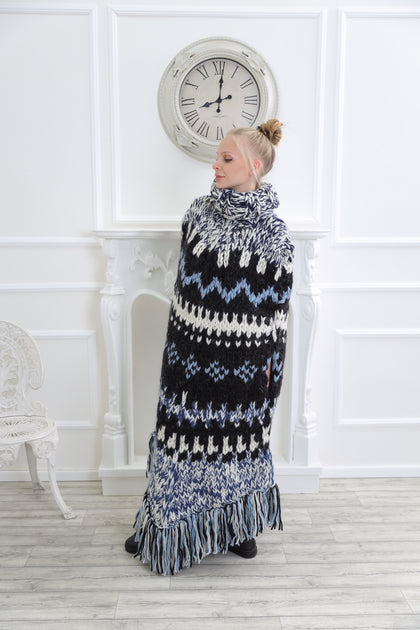 Nordic wool poncho – Molimarks